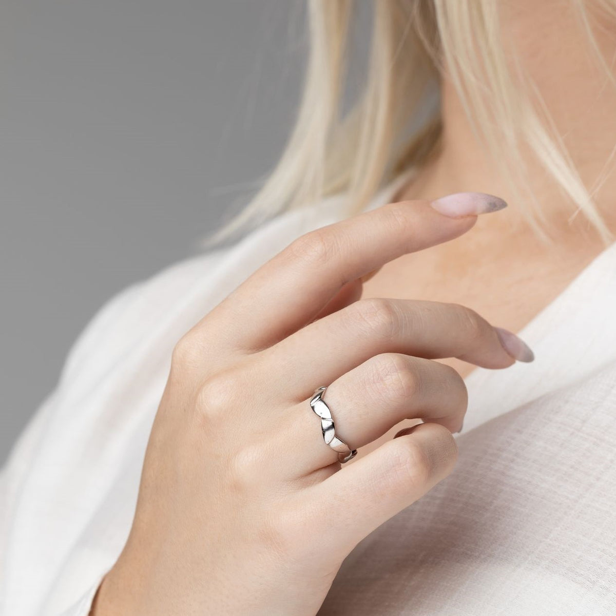 Women's wedding ring - RAN - AURUM by Guðbjörg